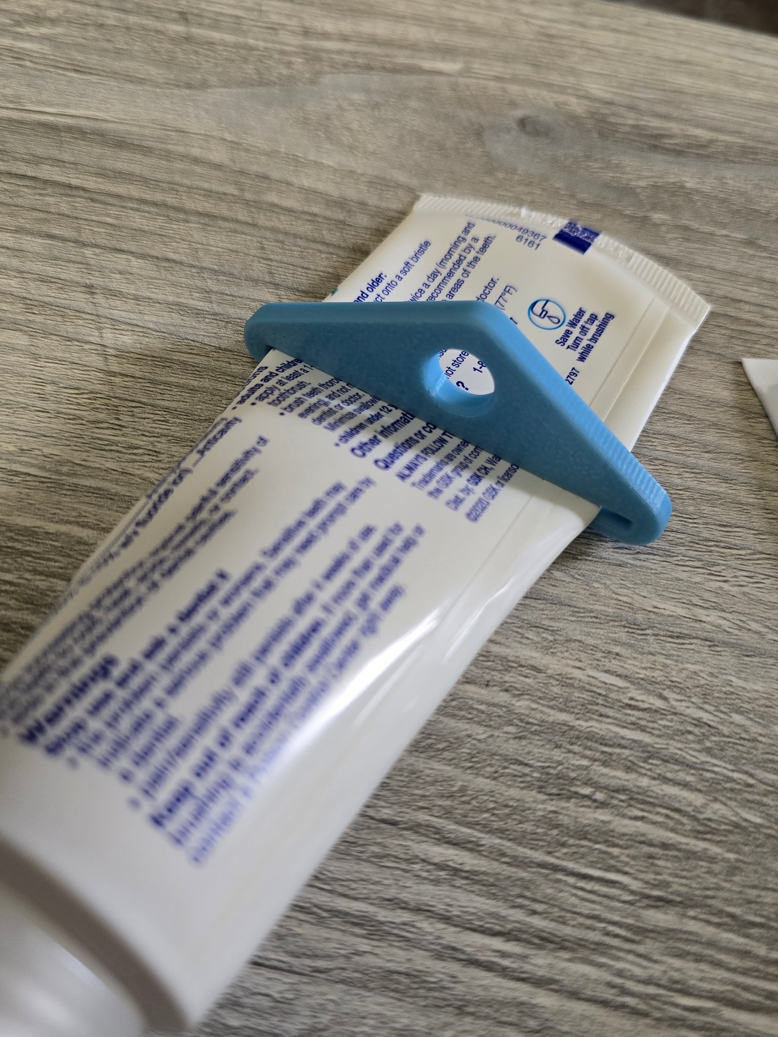 Toothpaste squeezer 3D printed – Wholesale By Kali